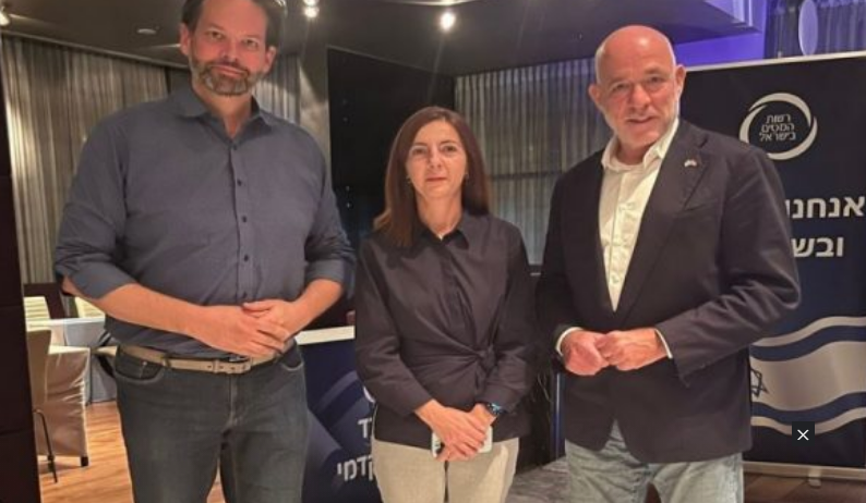 Mandl, Demirit: Të gjithë qëndrojmë me Izraelin | Albanian Post ...