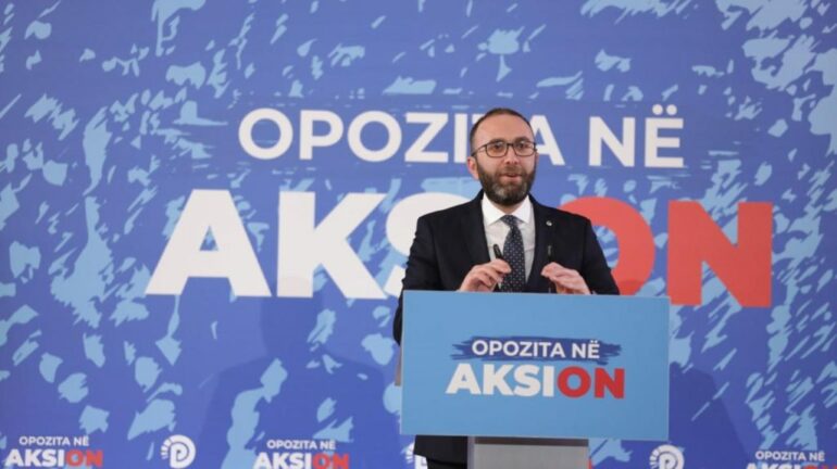 Bardhi i përgjigjet Nikollës: Xhaçka grabiti shtetin, vazhdon të ... Bardhi i përgjigjet Nikollës: Xhaçka grabiti shtetin, vazhdon të ...