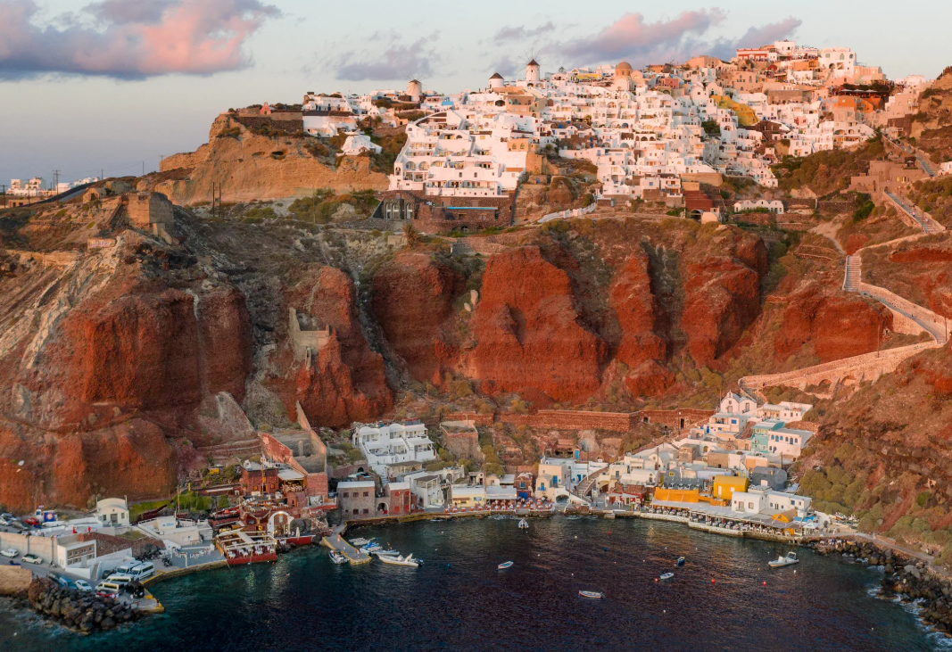 Mijëra largohen ndërsa lëkundjet e tërmetit vazhdojnë të tronditin ...