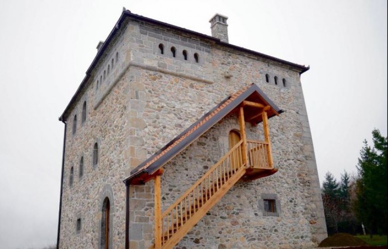 Kulla e familjes Lokaj shpallet pjesë e trashëgimisë kulturore ...