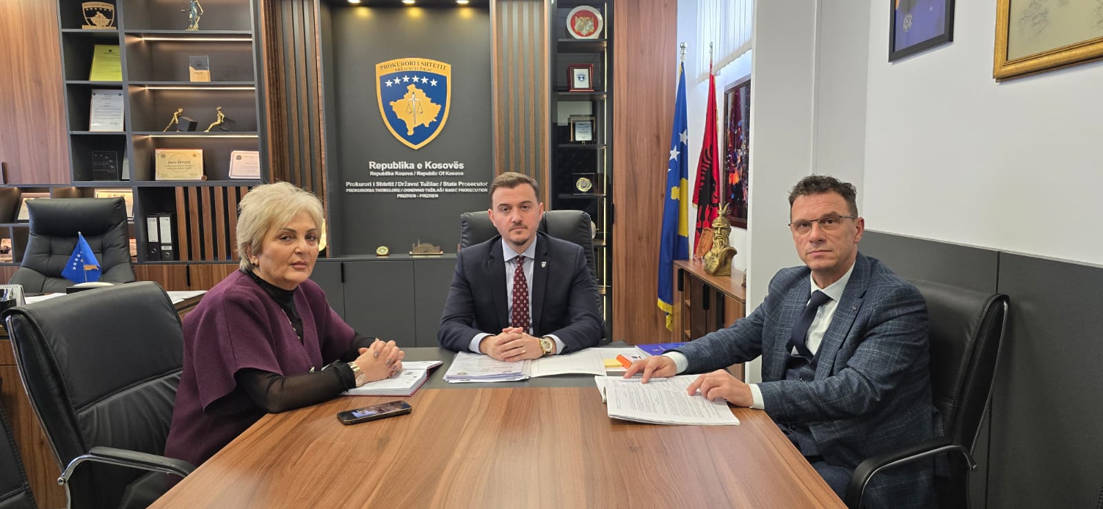 Mospërputhje votash pas rinumërimit, Kryeprokurori i Prizrenit takon ...